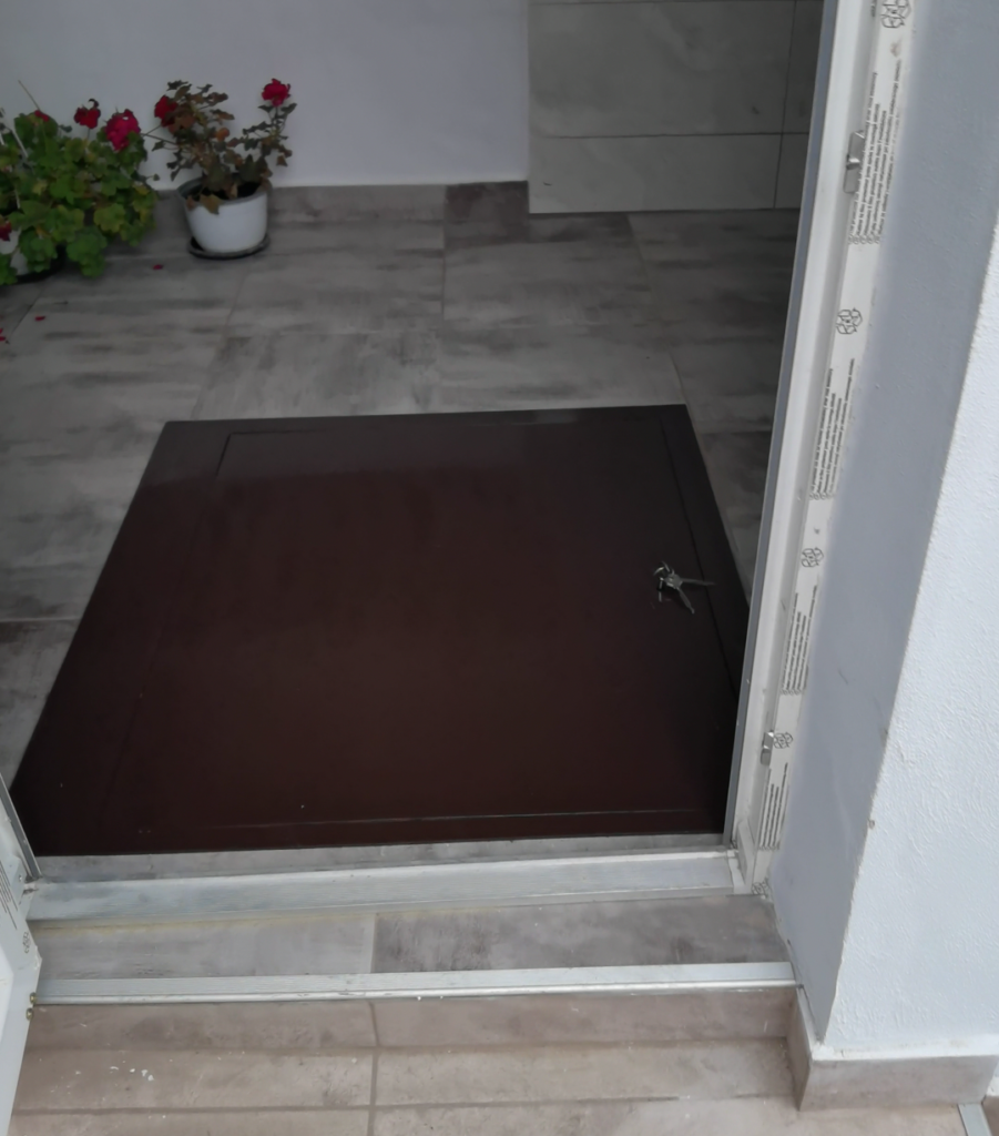 Capac Beci Si Scara Metalica - Ploiesti – Trape Pentru Beciuri – FeroStil